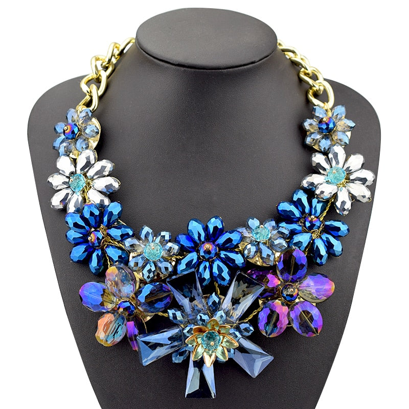 Hazel Nutt Flowers Necklace – The Drag Queen Store